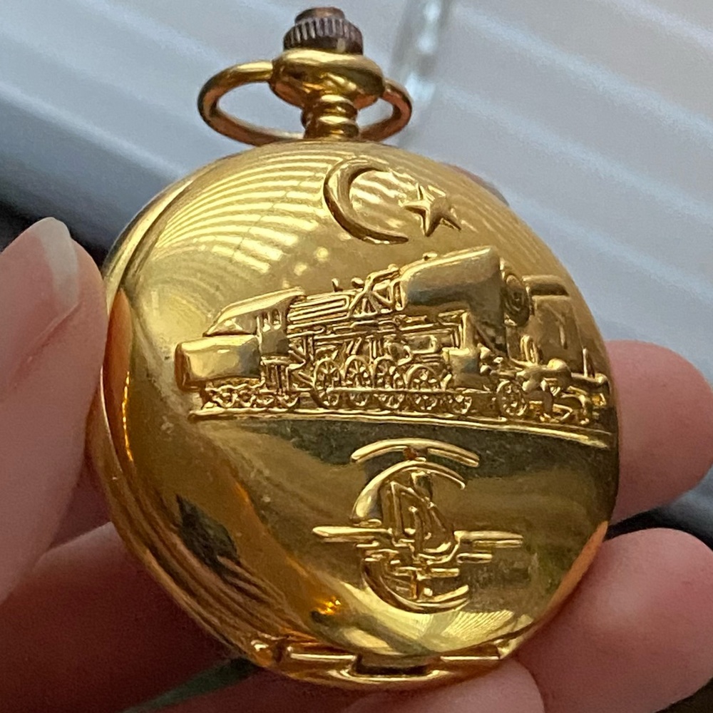 Vintage Gold Metal Pocket Watch Train Geneva Quartz C… - Gem